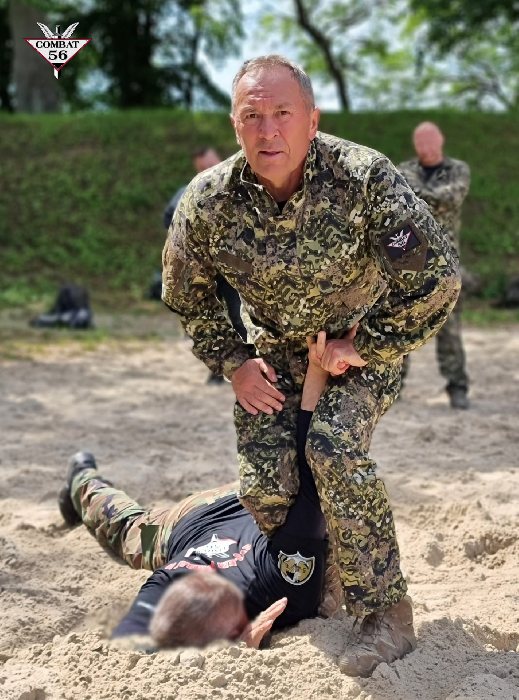 TVŮRCE SYSTÉMU COMBAT 56 :: Combat56.cz